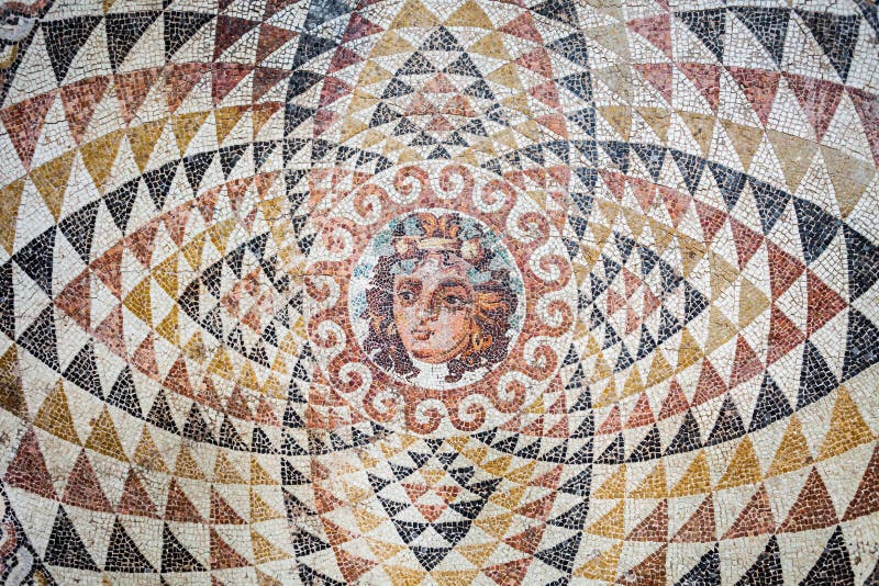 Ancient Corinth in Greece editorial photo. Image of archaeology - 89571611