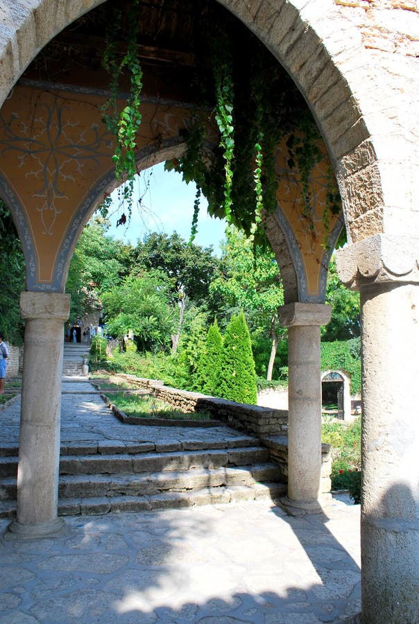 Ancient Eastern Arch of Ivy-covered Stock Image - Image of travel ...