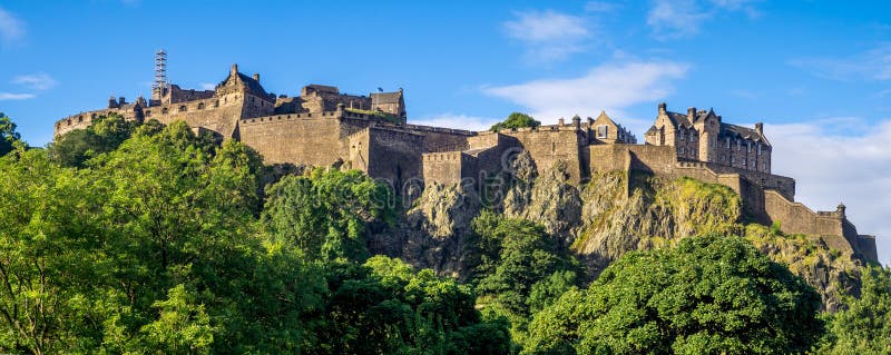 Ancient Edinburgh Castle, Scotland Stock Image - Image of house, iconic ...