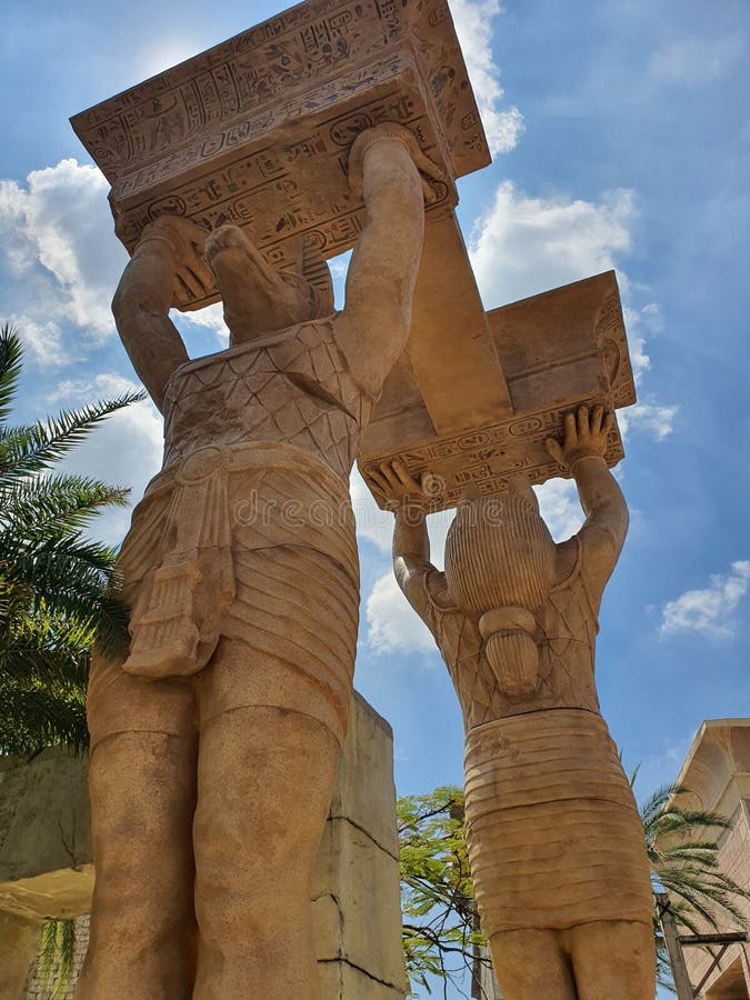 Ancient Egypt Zone at Universal Studios Singapore Editorial Photo ...