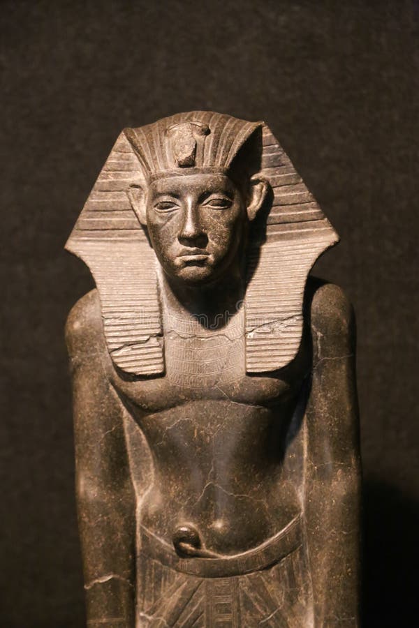 Ancient Egyptian Statue, Luxor Museum at Egypt Editorial Photography ...