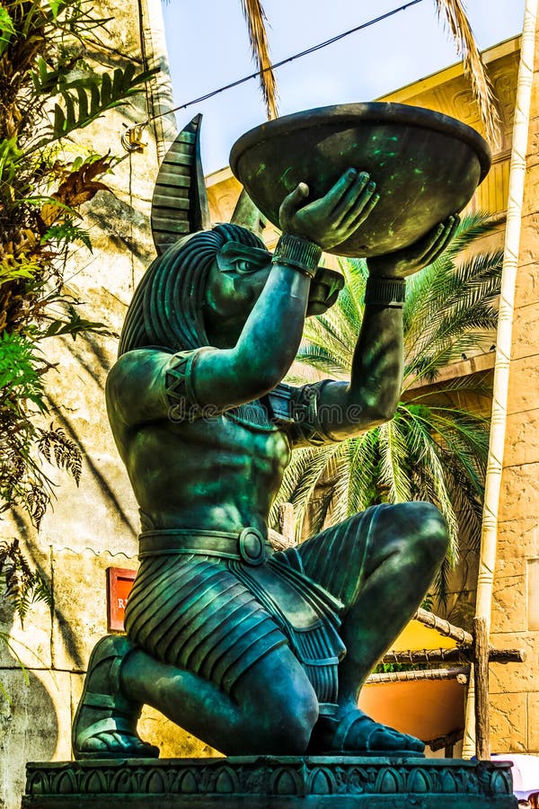 Ancient Egyptian Statue at Universal Studios Singapore. Editorial ...