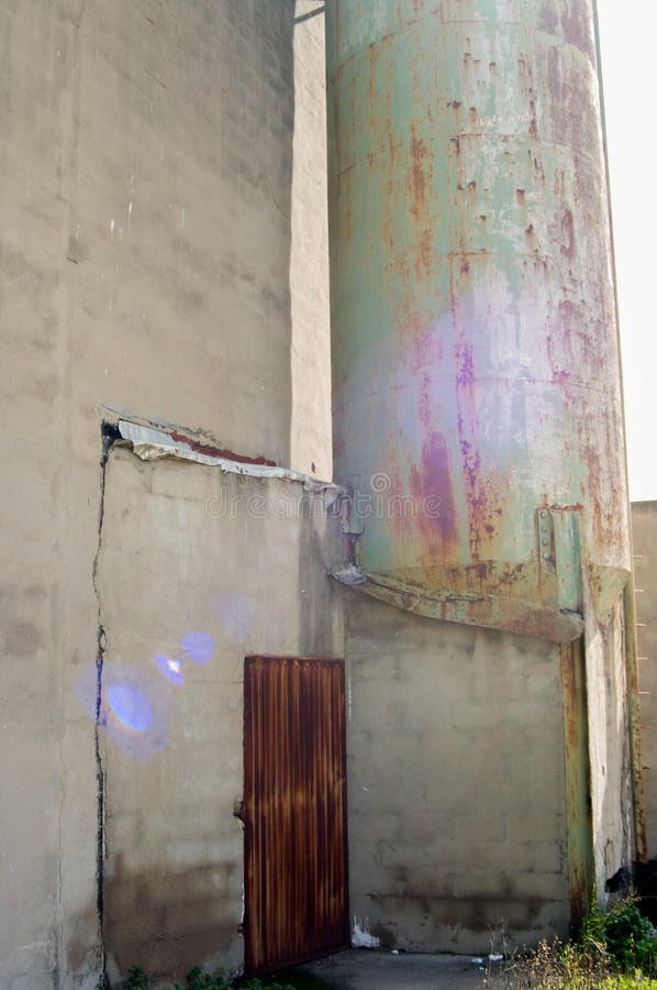 Ancient factory stock photo. Image of rusty, warehouse - 86377668