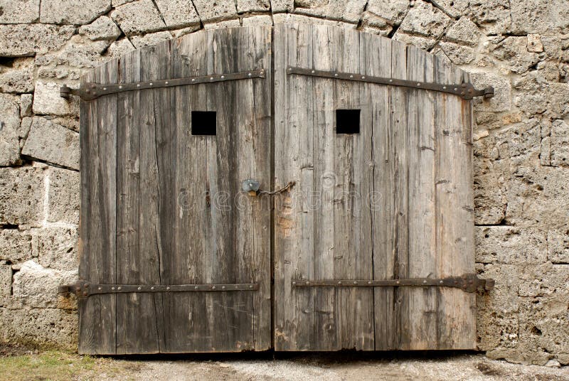 Ancient Gate Picture. Image: 4575773