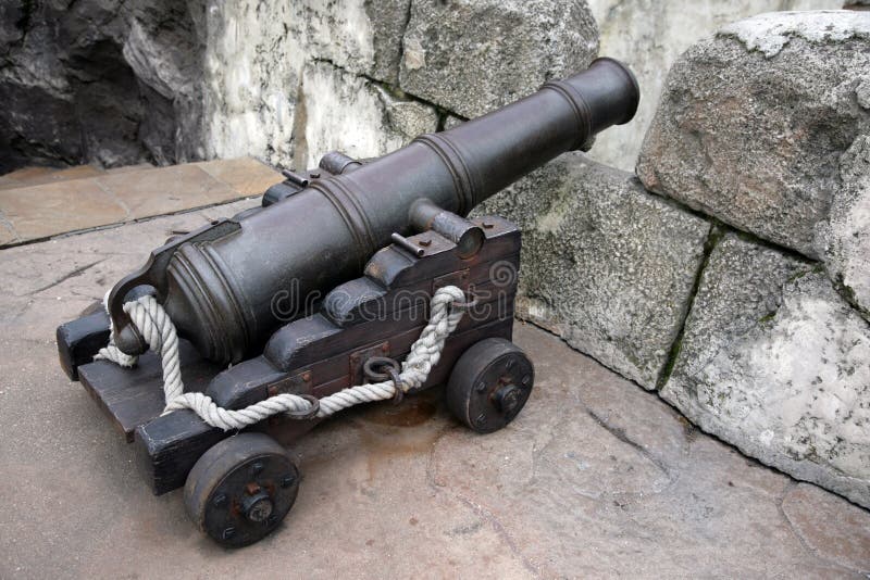 Ancient gun stock image. Image of artillery, rusty, wheels - 7134949