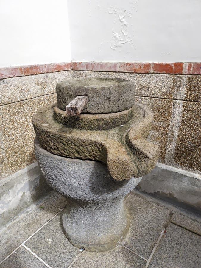 Ancient Hand-pushed Stone Mill Stock Image - Image of vintage, wall ...