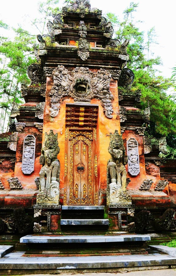 Ancient hindu temple, Bali stock image. Image of eastern - 11410137