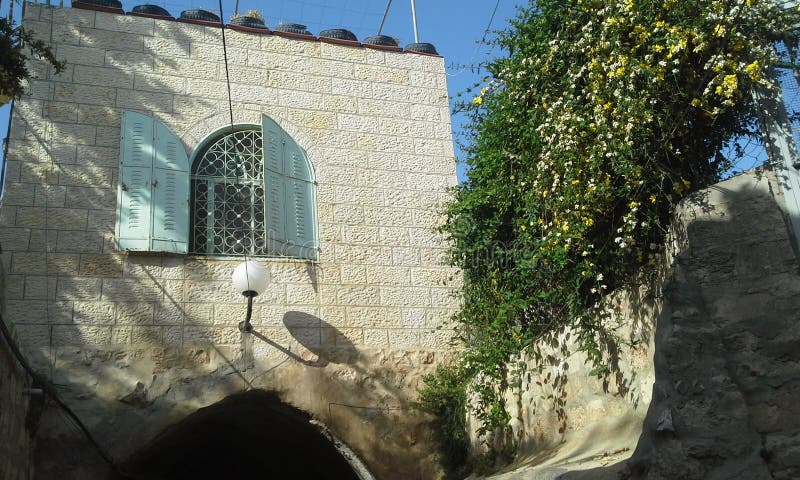 Old house in jerusalem stock image. Image of historical - 94187681
