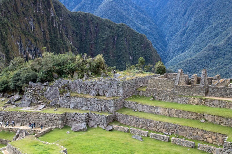 The Ancient Inca Ruins in Machu Picchu, Peru Editorial Photo - Image of ...