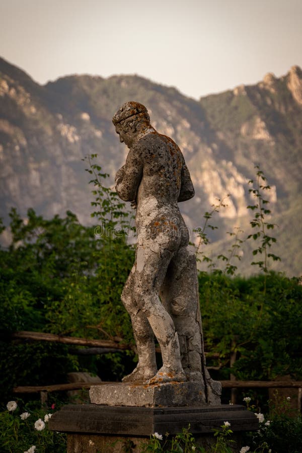 Ancient Marble Statue at Villa Cimbrone Ravello Stock Photo - Image of ...