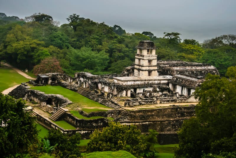 The ancient Mayan city stock image. Image of palace, jungle - 44610665
