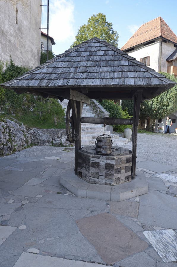 Medieval winch stock photo. Image of work, pull, mechanical - 64973302