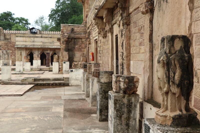 An Ancient Museum and Sculptures Stock Photo - Image of history, museum ...