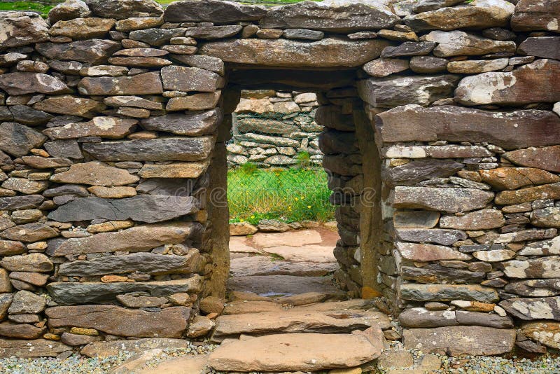 Ancient Ring Fort, Dunbeg, Ireland Stock Image - Image of europe, celt ...