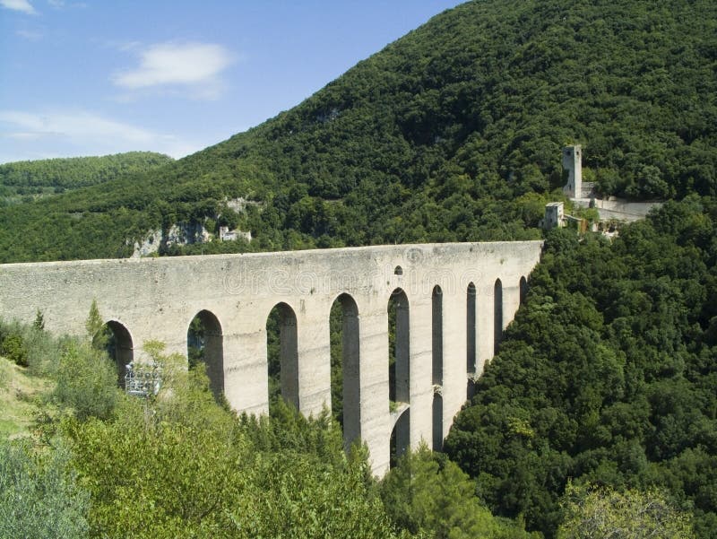 Ancient Roman aqueduct stock image. Image of grand, rocca - 10457629