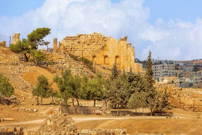 Ancient Roman Ruins of Jerash Gerasa, Jordan Stock Image - Image of ...