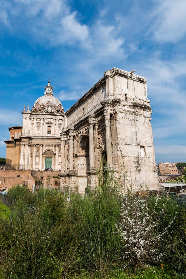 Rome ruines panorama editorial stock image. Image of archaeology - 2298004
