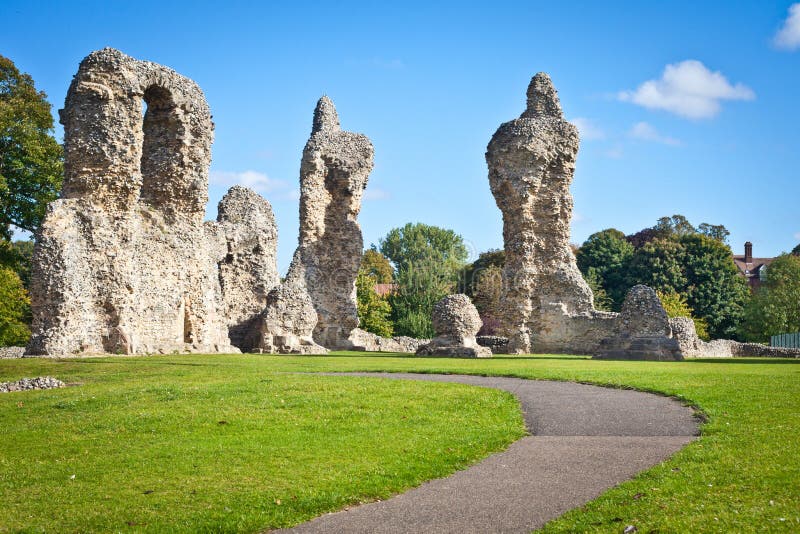 Ancient ruins stock photo. Image of grass, anglia, visitor - 27596930