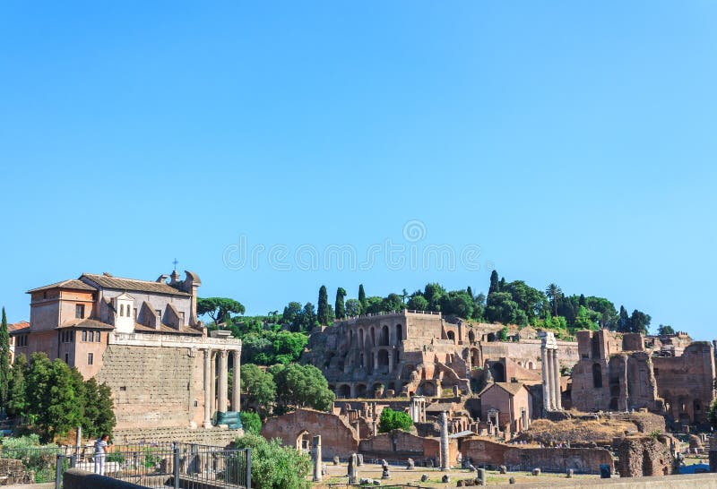 Ancient ruins in Rome stock image. Image of europe, monument - 36591185