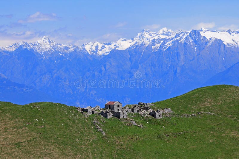 The Ancient Ruins and the Snow Stock Photo - Image of europa, medieval ...