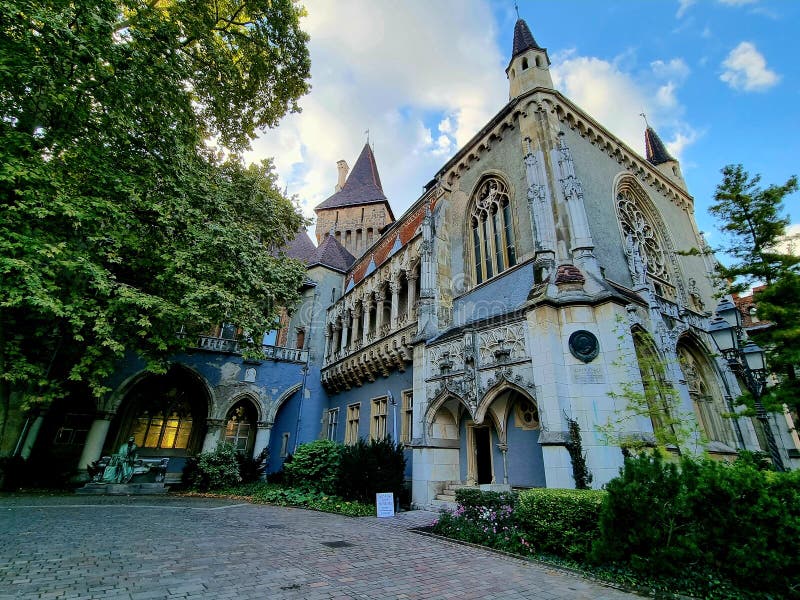 Ancient Rural Castle in Budapest Editorial Photography - Image of tree ...