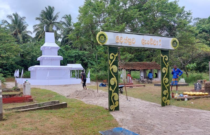 Ancient Sinhalese Cultural Cremation Grave Stock Photos - Free ...