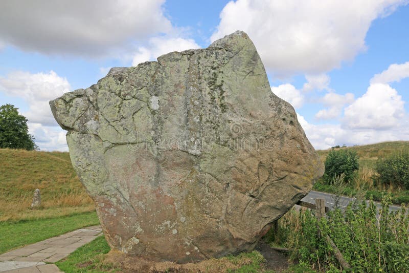 Standing Stone Circle at Avebury in Wiltshire Stock Photo - Image of ...