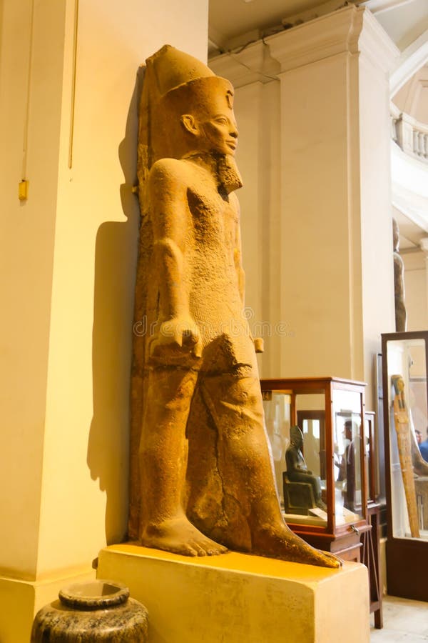 Ancient Statue - Egyptian Museum Editorial Stock Photo - Image of ...