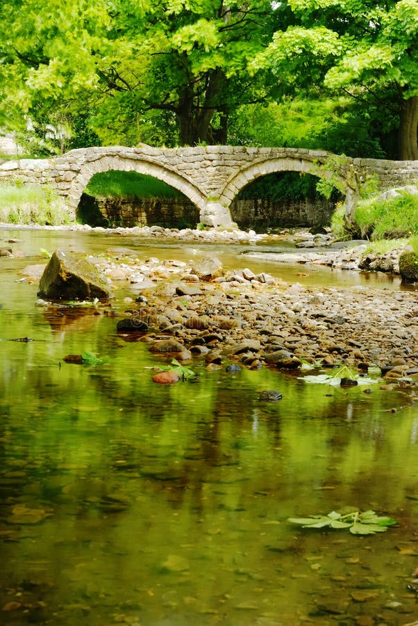 Ancient stone bridge stock image. Image of calm, river - 11802145