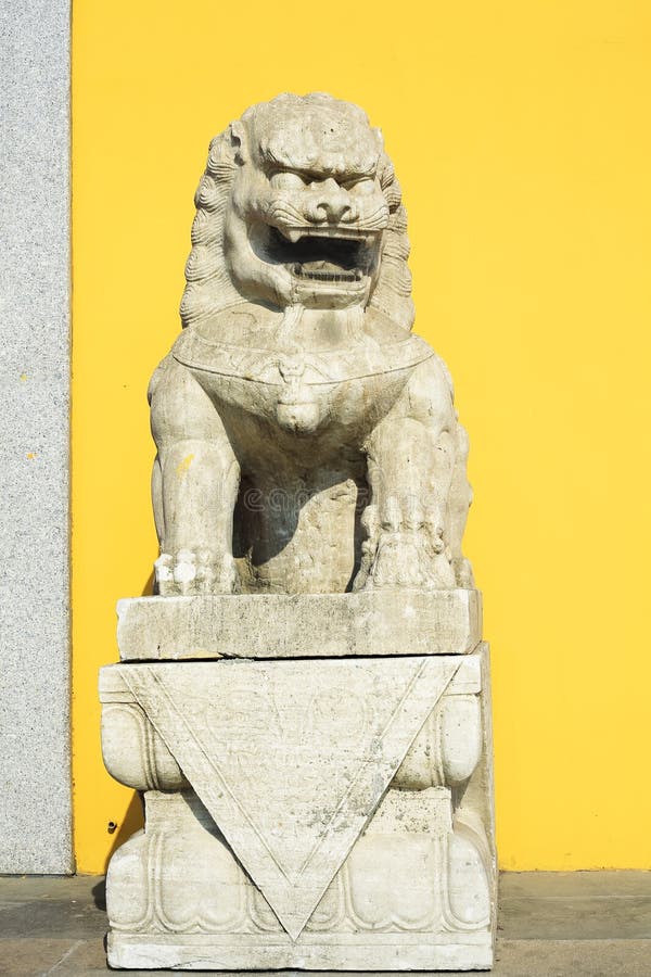 The Ancient Stone Lion of Chinese Temple Stock Photo - Image of ...