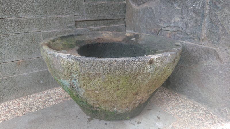 Ancient Stone Mortar for Pounding Rice Stock Photo - Image of rice ...