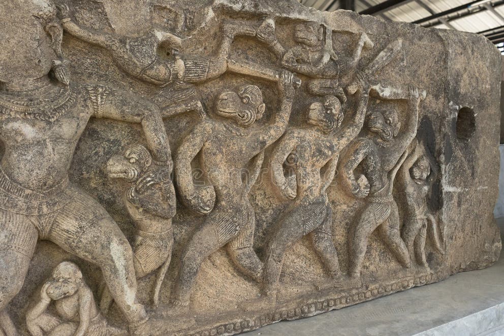 Ancient Sumerian Stone Carving on Wall Stock Image - Image of sibling ...