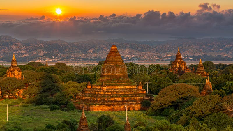 Ancient Temple in Bagan after Sunset, Myanmar Temples in the Bagan ...