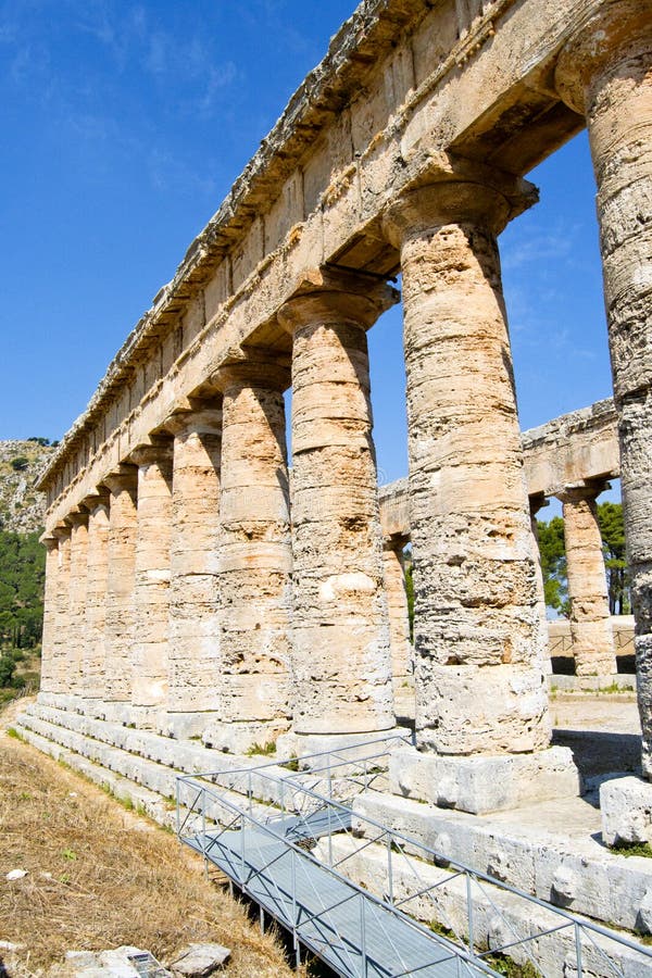 Ancient Temple of Segesta in the Valley Stock Image - Image of charm ...