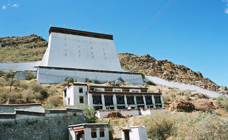Ancient Tibetan fort stock image. Image of fortress, building - 2740899
