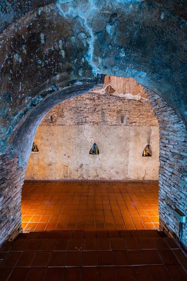 The Ancient Tunnel of Umong Temple Stock Photo - Image of park ...