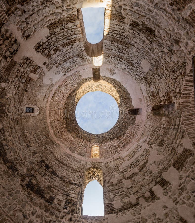 Ancient Vestibule Building in Split, Croat Stock Image - Image of ...