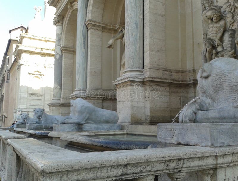 Ancient Water Fountain in Italy Stock Image - Image of building, italy ...