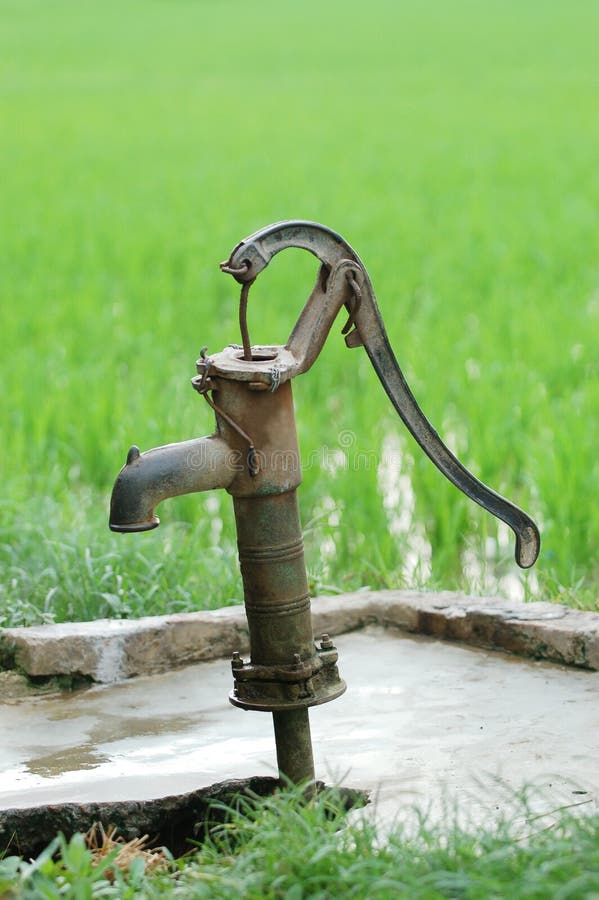 Ancient water pump stock photo. Image of outdoor, rural - 20878684
