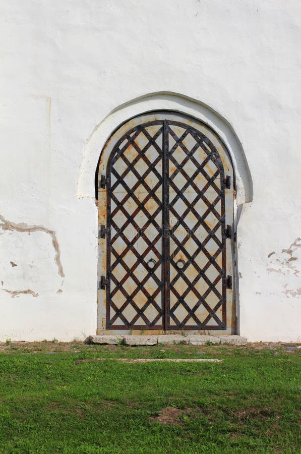 Retro wooden door two stock image. Image of architrcture - 126431223