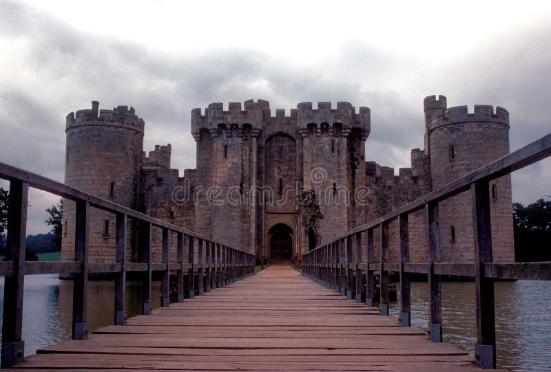 658 Castle Draw Bridge Stock Photos - Free & Royalty-Free Stock Photos ...