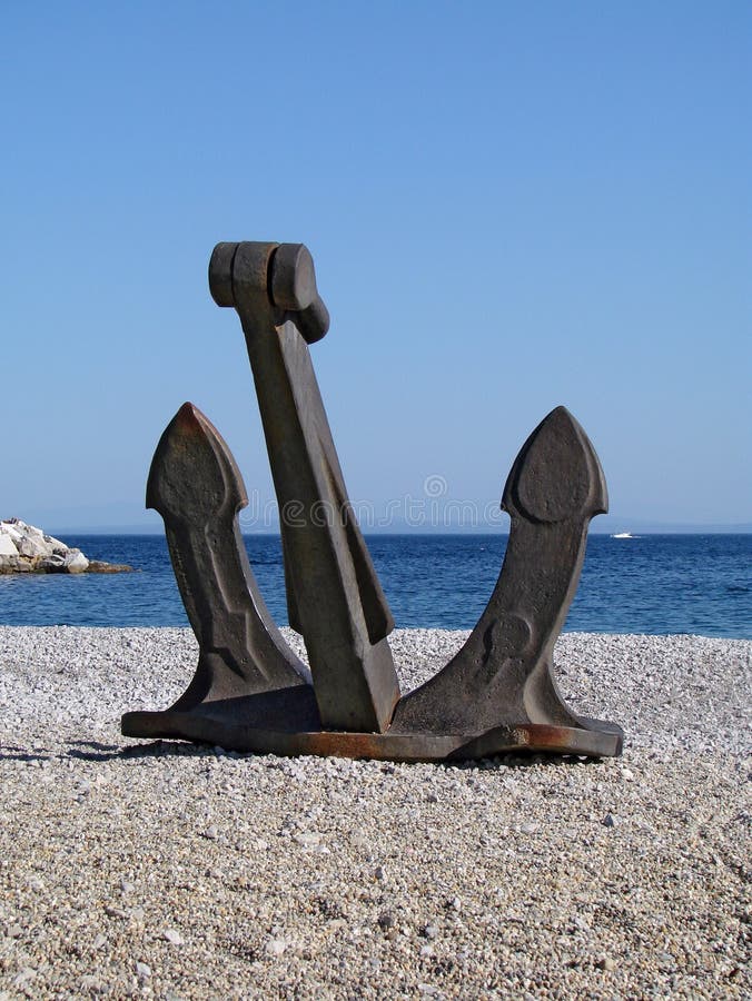 Ancla foto de archivo. Imagen de grava, oxidado, metal - 9019156