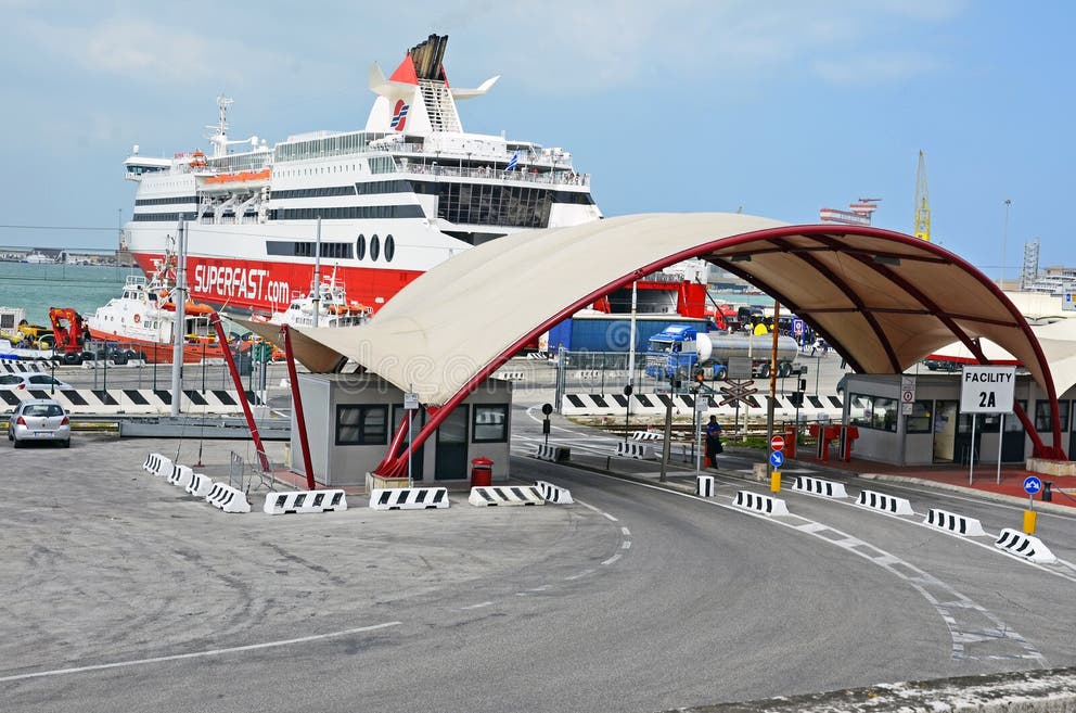 Ancona harbor editorial image. Image of cars, market - 21990005