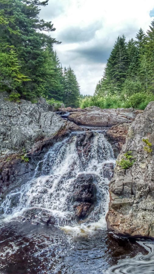 Anderson Falls Flow stock image. Image of clifty, flowing - 48784053