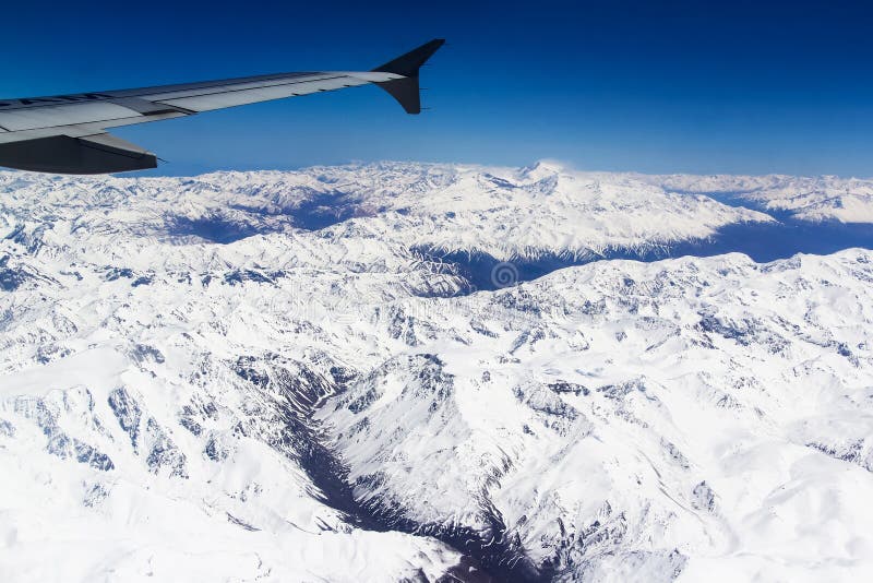 Anding 库存图片. 图片 包括有 多雪, 峰顶, 南部, 飞机, 地理, 北部, 蓝绿色, 展望期 - 123013097
