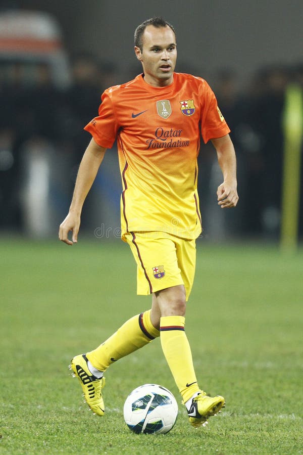 Iniesta fotografía editorial. Imagen de primero, personas - 29484177