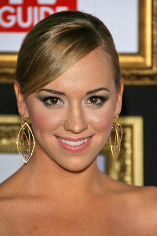 Andrea Bowen editorial image. Image of emmy, andrea, deux - 23865500