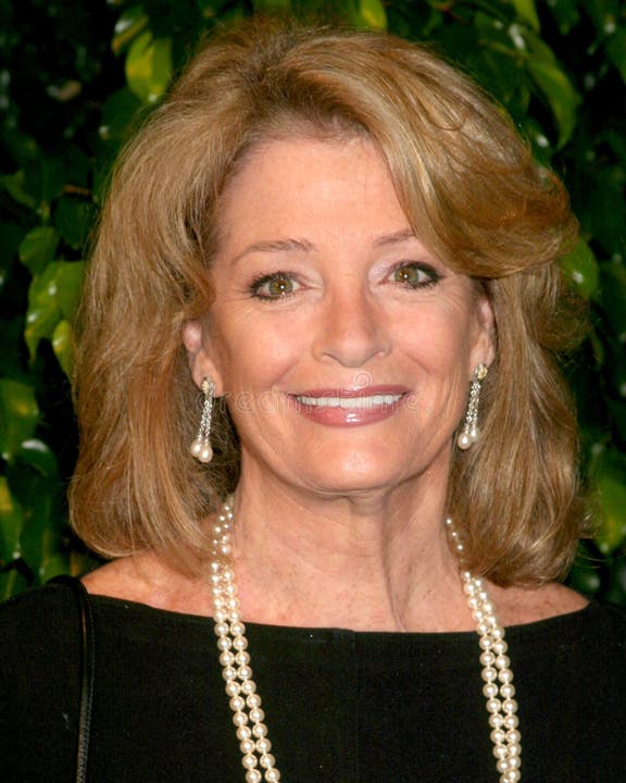 Andrea Hall editorial image. Image of angeles, 2005, 40th - 26358525