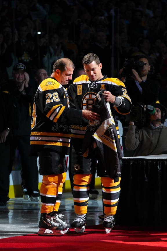 Andrew Ference and Mark Recchi Editorial Photography - Image of helmet ...