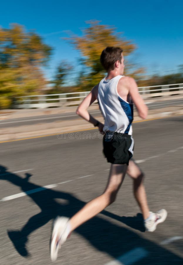 Andrew Jahn - 2010 Twin Cities Marathon Editorial Stock Photo - Image ...